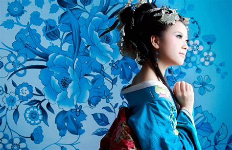 100 Japan Girl Wallpapers