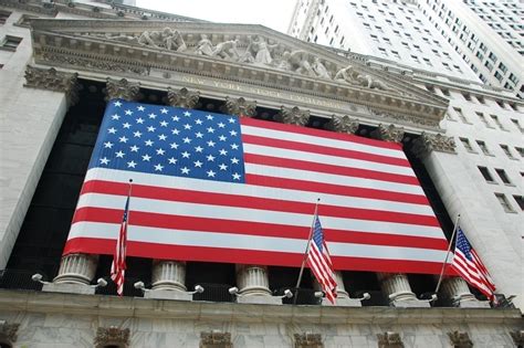 Легендарный инвестор предрек США новую Великую депрессию Экономика
