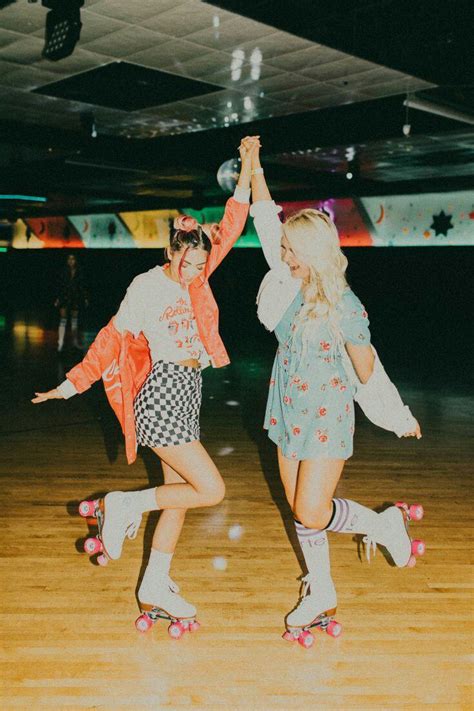 Aesthetic Skater Girl Wallpapers Wallpaper Cave