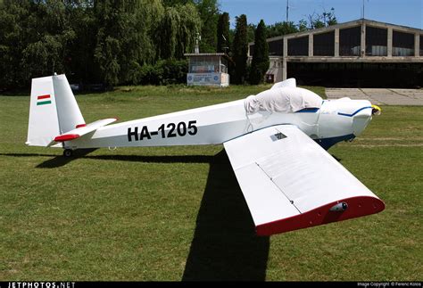 HA-1205 | Scheibe SF.25C Falke | Private | Ferenc Kolos | JetPhotos