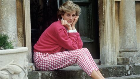 Princess Diana S Love Affair Revealed In New Documentary Gma Hot Sex Picture