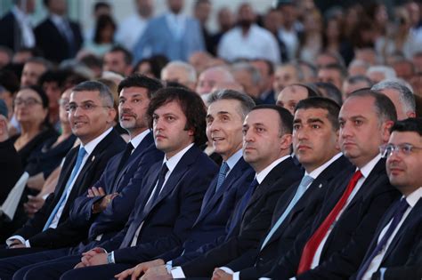 „ოცნება“ პარტიების წევრებს უკრძალავს უცხოური ორგანიზაციების მხარდაჭერით