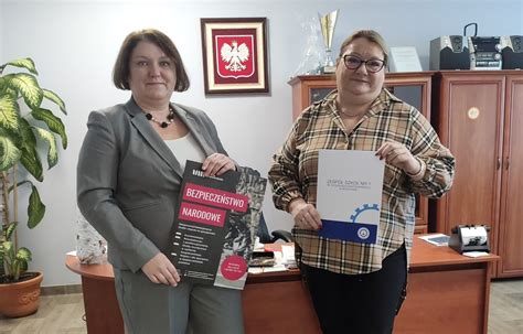 Zespół Szkół Nr 1 im Eugeniusza Kwiatkowskiego w Myszkowie dołącza do