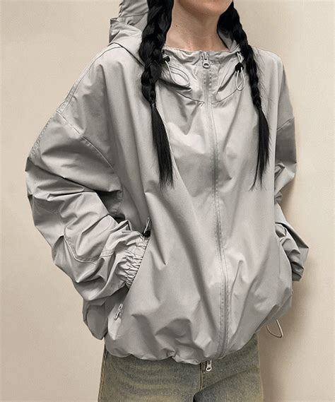 피크온 귀여운챙포인트🐰 태이 오버핏 나일론 스트링 후드 바람막이 자켓 남녀공용빅사이즈간절기윈드브레이커고프코어아노락바스락