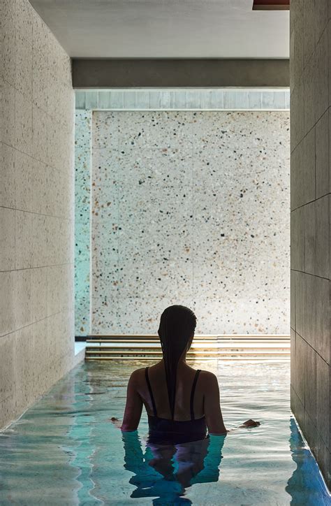 The Dreamy Aurora Spa And Bathhouse Is Now Open In Sorrento