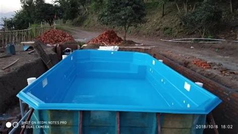 Blue Outdoor FRP Swimming Pools For Residential At 1000 Sq Ft In