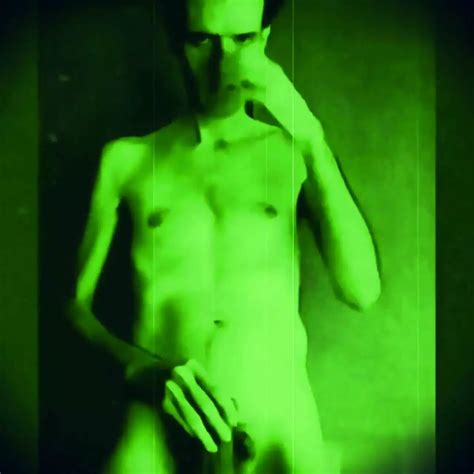 Der Britische Freddie Sunfields In Green Hot Szene Xhamster