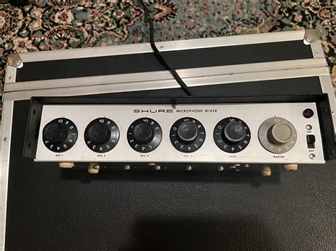 Shure Mic Mixer Reverb