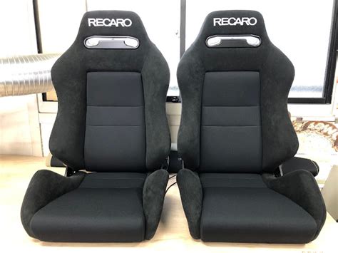 トールカスタムのレカロシート張り替え・recaro Sr3・内装張り替え・naロードスター・愛車の一番好きな角度に関するカスタム事例｜車の