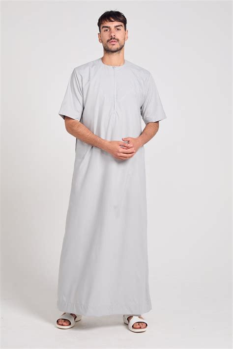 Mens Dawn Grey Short Sleeve Emirati Thobe In Slim And Standard Fit