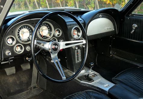 Tableau De Bord C2 Avec Ses Deux Coquilles Séparées Vins And Vintage