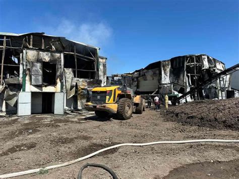 “Баян шувуу ХХК ийн үйлдвэрийн барилгад гарсан гал түймрийг бүрэн унтраажээ