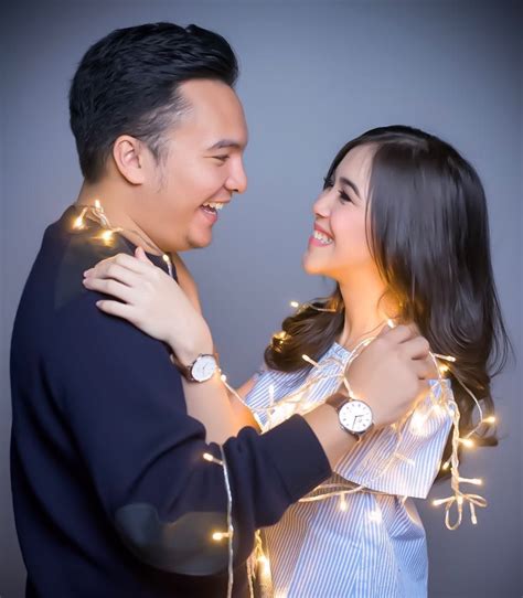 Potret Harmonis Christy Eks Cherrybelle Dan Suami Jauh Dari Gosip