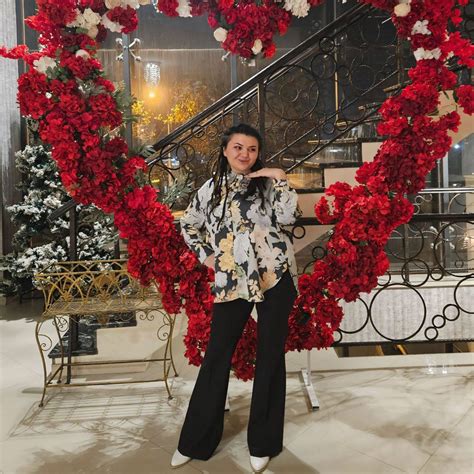 ანასტასია ზინოვკინას დედის სვეტლანა Giorgi Romelashvili Facebook