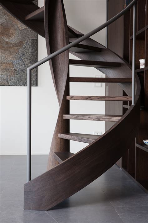 Scala A Chiocciola Elicodale Legno E Ringhiera In Ferro Zichichi Ladder Stairs Interior