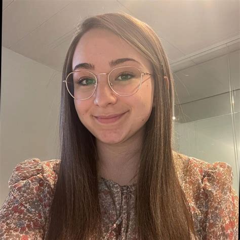 Djouher Ait Kaci Contrôleur Permanant Opérations De Marché Crédit