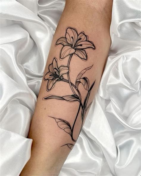 31 Beautiful Daffodil Tattoo Ideas For Men Women In 2024 Artofit