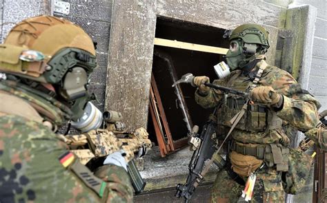 Zugangswerkzeug für Spezialkräfte Bundeswehr beschafft neue Sätze