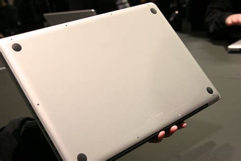 Macworld Ars First Impressions Of Unibody Macbook Pro Updated Ars Technica