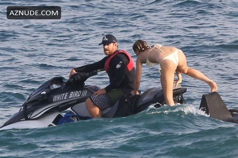 Ana De Armas Sexy In A Bikini As She Continues Filming For An Secret