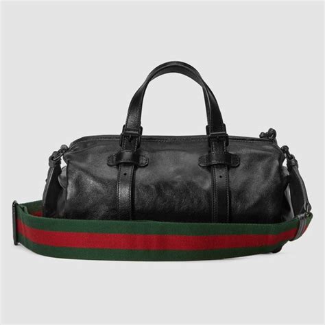 新包 Gucci 上架一组皱纹皮革男士包袋：同色珐琅「gg」包扣 Ibag · 包包