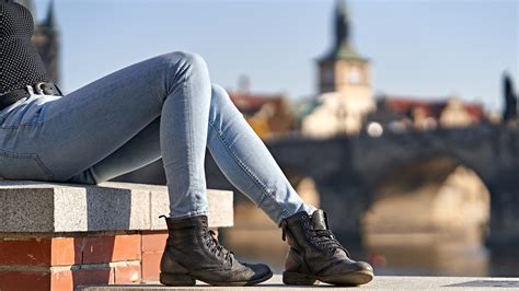 Why Its Finally Time To Ditch Your Skinny Jeans
