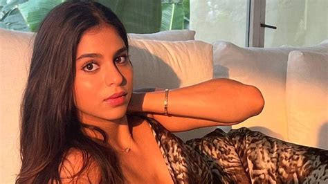Suhana Khan Sets Internet On Fire With Her Golden Hour Photos Check