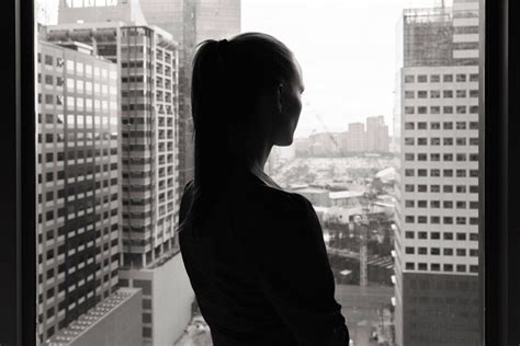 How Social Media Helped Me Escape An Abusive Relationship Fashion