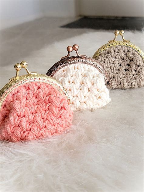 6 Cute And Very Useful Crochet Coin Purse Patterns