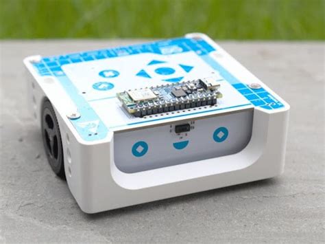 Micropython Powered Robotics For All Fingers On With The Arduino Alvik