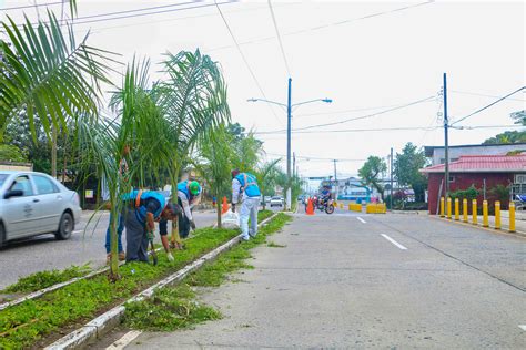 MEJORANDO EL ORNATO EN LA CIUDAD MUNI PUERTO BARRIOS