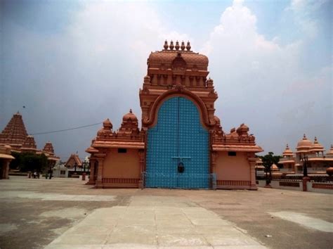 Chariot Hall At Chattarpur Temple Delhi Veethi
