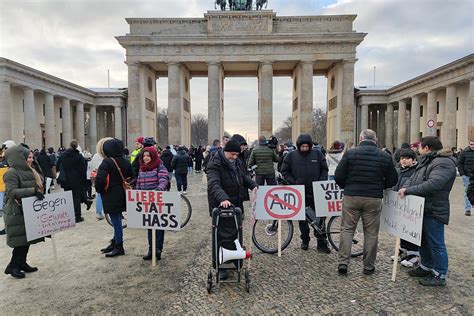 Viel Lob für Demonstrationen gegen Rechts tixio