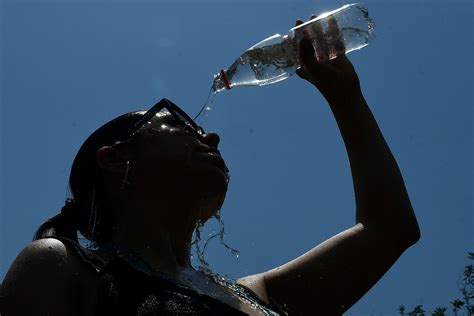 Los Detalles De La Ola De Calor Extremo Que Afectará A Santiago