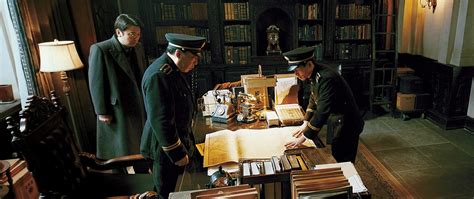 巨匠チャン・イーモウ監督が初めて挑んだスパイ映画『崖上のスパイ』予告編映像・場面写真解禁！ Screen Online（スクリーンオンライン）