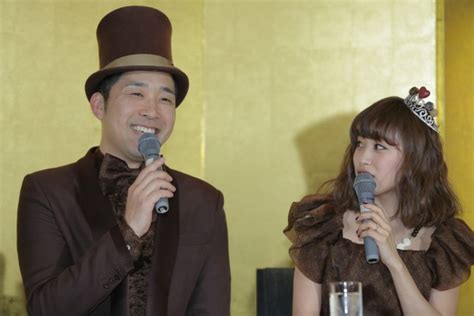 高橋愛、あべこうじとの結婚会見で「私から好きになった」と逆プロポーズを告白 ／2014年2月14日 写真 エンタメ ニュース