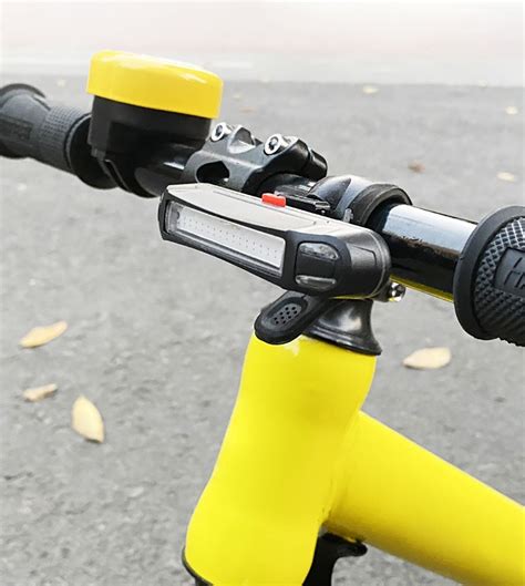 Bike Taillight 5 Lighting Modes Usb Charging Blue And White