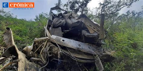 Murió Al Caer Al Abismo Crónica