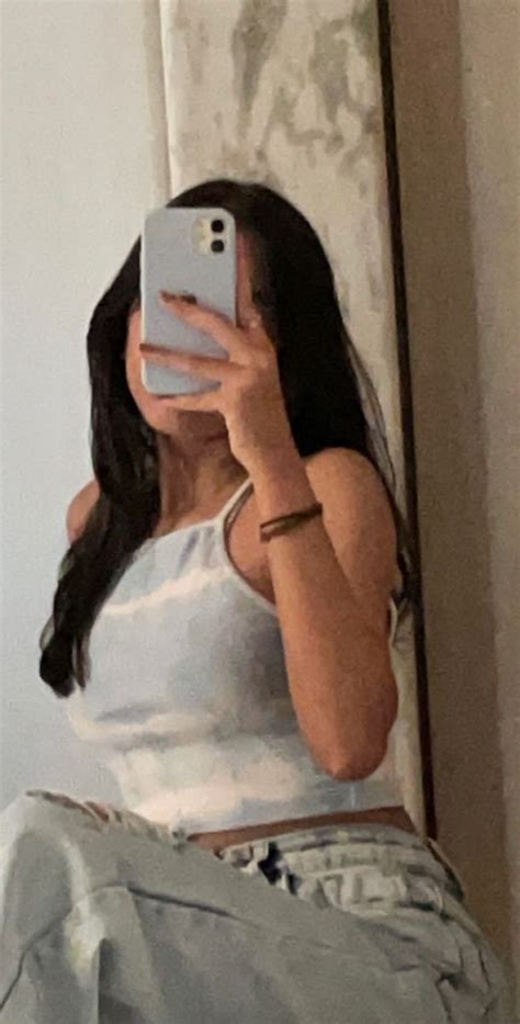 Ig Girls Snap Girls Fake Girls Poses For Pictures Girl Pictures