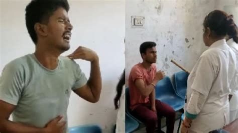 बिहार हेल्थ सर्टिफिकेट बनवाने आए थे युवक नर्सों ने बंद करके डंडे से