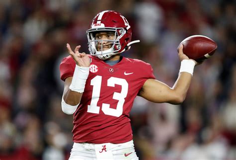 Heres How Tua Tagovailoa Becomes Alabamas Greatest Nfl Quarterback