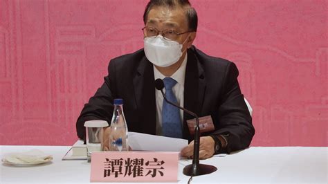 傳林鄭接任人大常委 譚耀宗拒評：工作不易 須了解國家反映港事