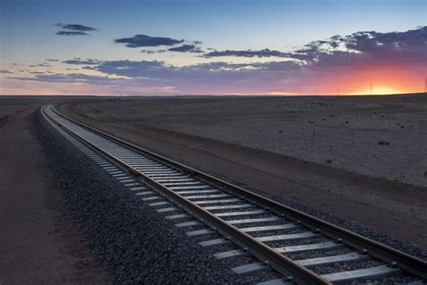 Тавантолгой Зүүнбаян чиглэлийн төмөр замын суурь бүтцийн тарифын хөнгөлөлтийг баталлаа