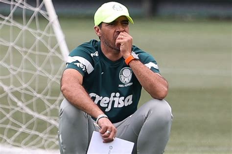 Palmeiras hoje tem mudanças na escalação veja o provável time