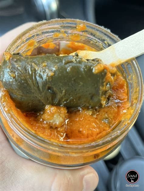 Sarmale de post cu ciuperci în foi de viță și ștevie Topoloveni Foodspot ro