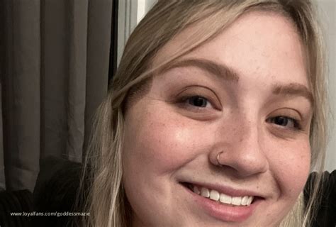 Introduction To Mazie Goddess Mazie Official Photos