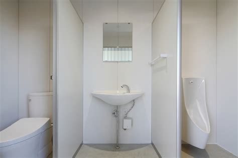 男子トイレのつまりをサンポールで解消する方法はプロが教える簡単尿石清掃法