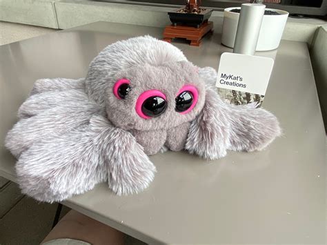 Plush Jumping Spider Br