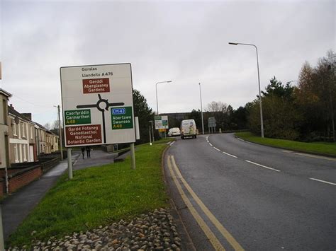 Fileroundabout Approach Geograph 2172951 Roaders Digest The Sabre Wiki