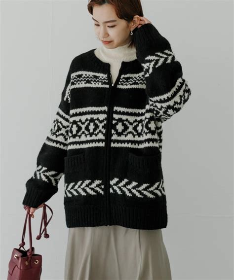 Urban Research（アーバンリサーチ）の「ハンドニットカウチンzipup Cardigan（カーディガンボレロ）」 Wear